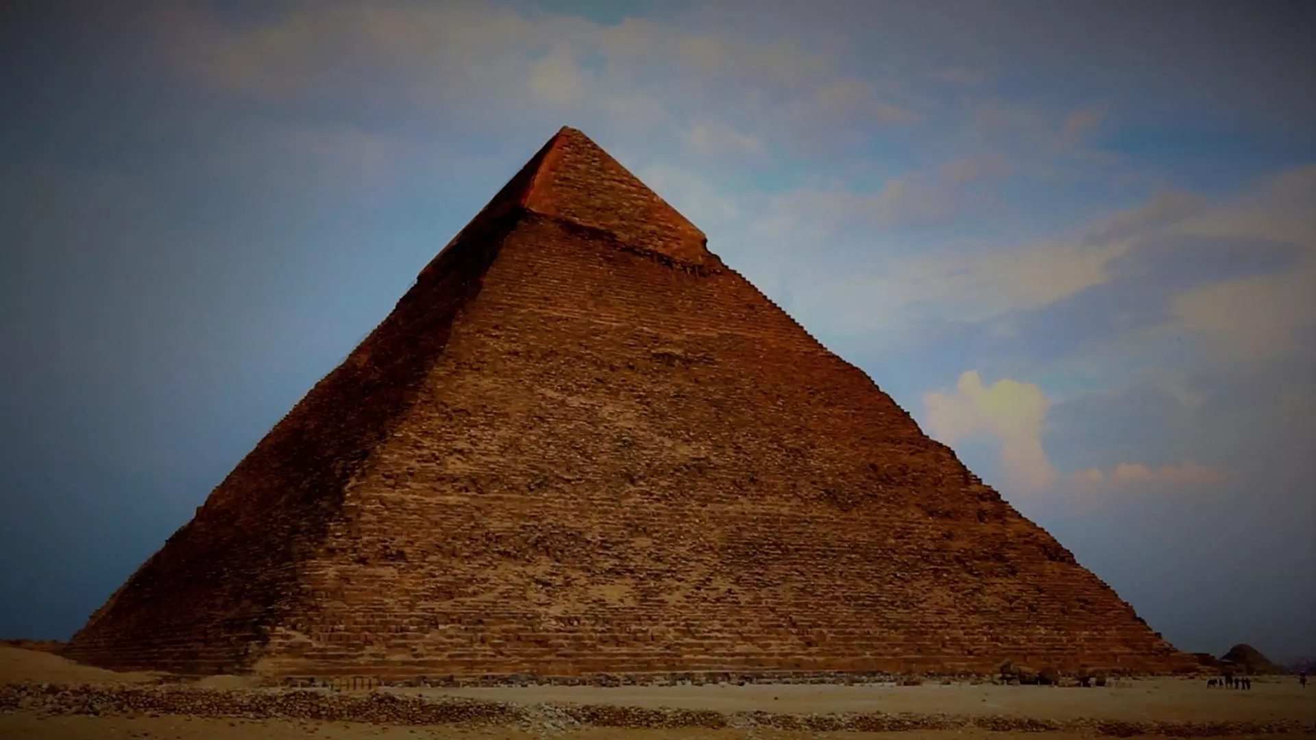 Pyramid principle in consulting interviews